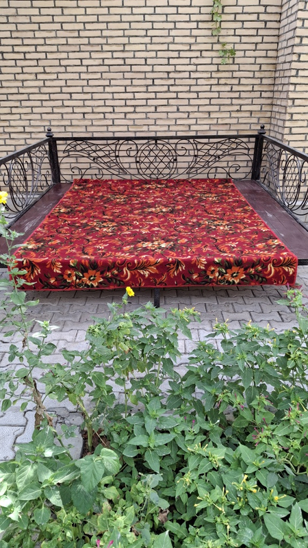 Продаётся палас 2шт