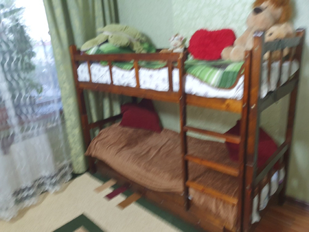 Продам Классную Кровать 2 уровней. С матрасом в комплекте.