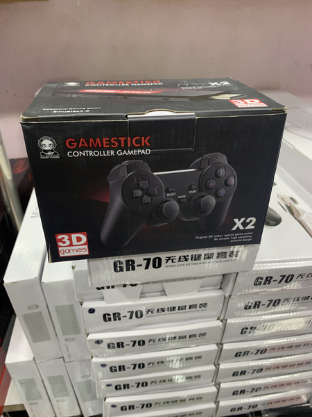 Игровая приставка Game Stick 2x джойстик