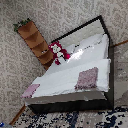 Mexmonxona, Munlik Hotel 24/7