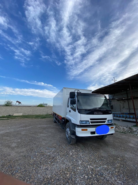 Isuszu 10T holati ideal