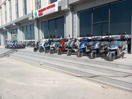 Elektro Skuter va Mopedlar