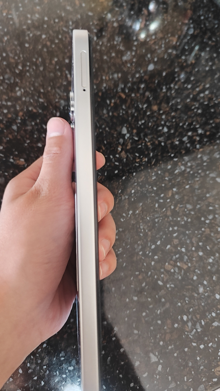 Продам новый телефон Redmi 12