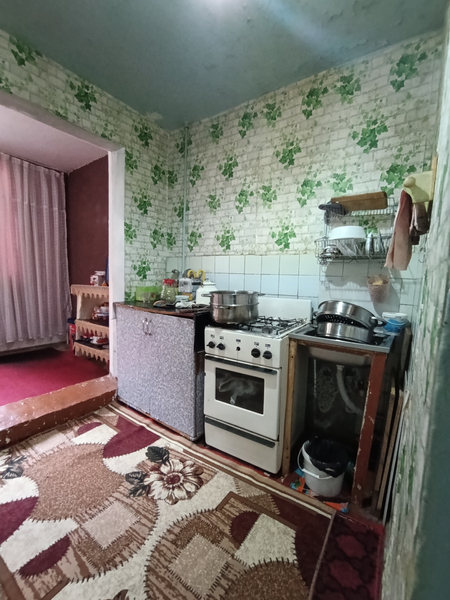 Чирчик Троицк! продается квартира 2/1/4 балкон 2×6