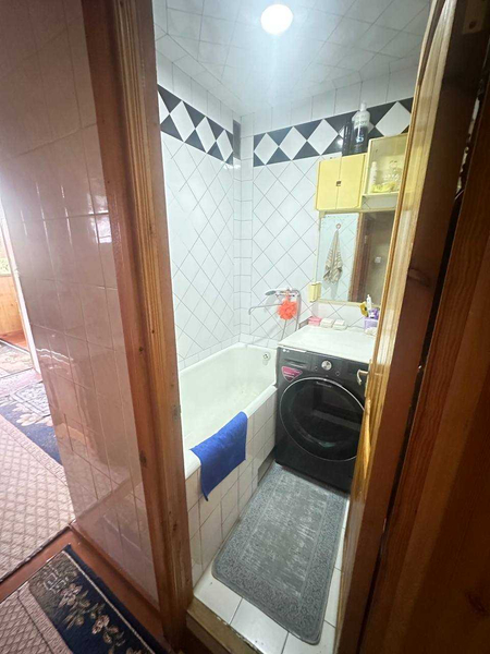 ТИНЧЛИК 3/2/5. Супер локация. 70м2.Балкон -2*6. метро 800м.