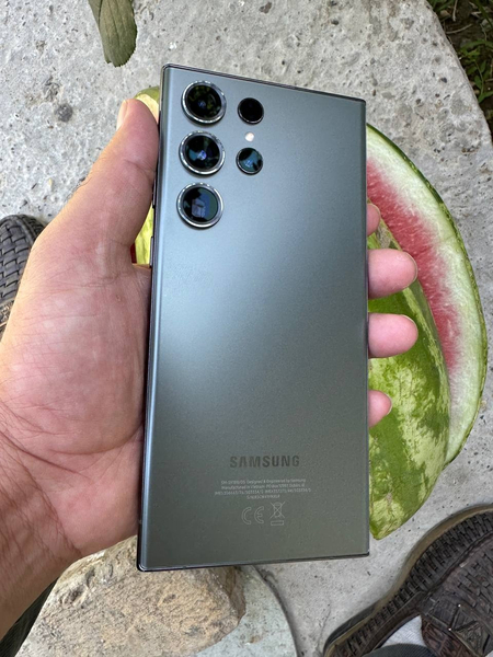 Samsung S23 ultra 12/256 ideal