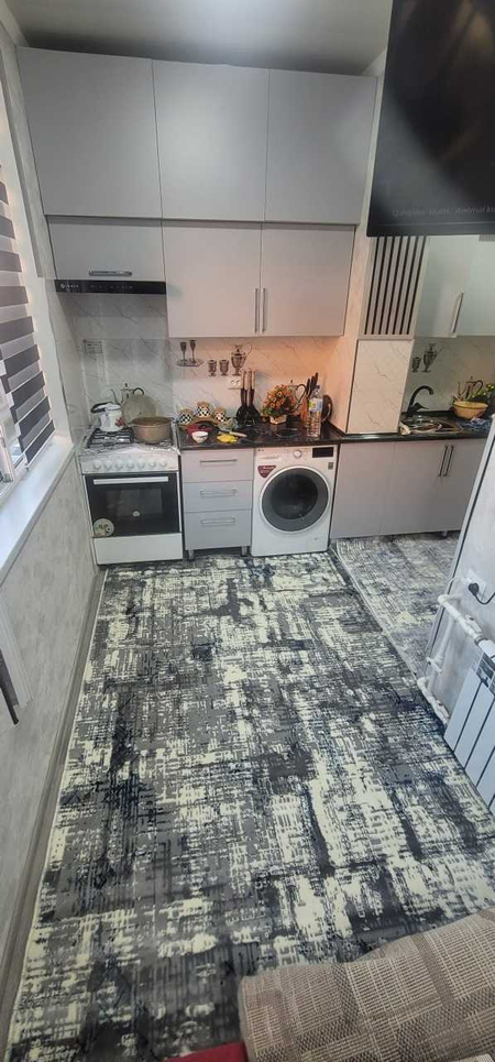 (К129232) Продается 4-х комнатная квартира в Алмазарском районе.