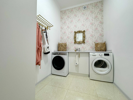 СРОЧНО! Продается евро дом Яккасарай махалля РАКАТ 300 м2 (96825)