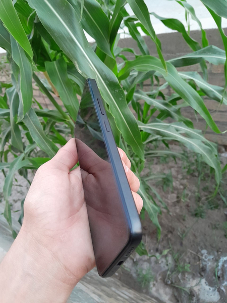 Redmi 12 kafolat bilan