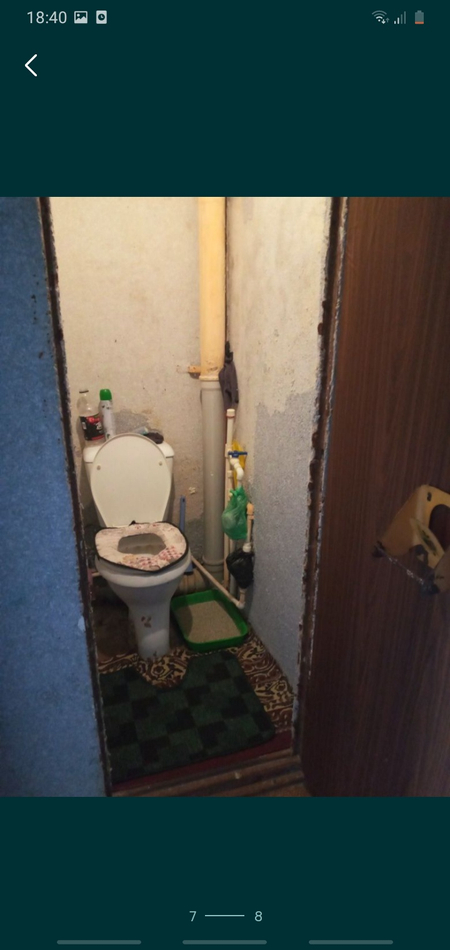 Srochna dom sotiladi 2xona
