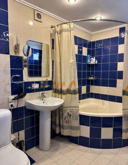 3/5/5 Дархан Кара Ниязова Спецплан 100кв. Лифт. Своя