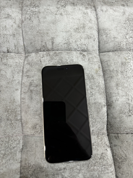 Продается Iphone 15 pro max