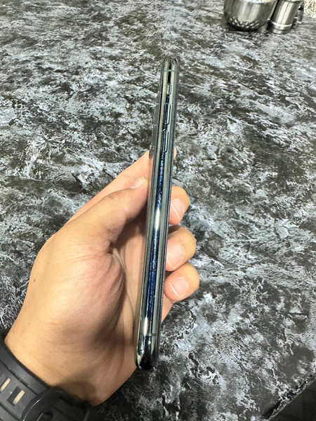 iphone 11 pro   holati ideal