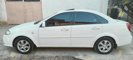Автомашина Жентра