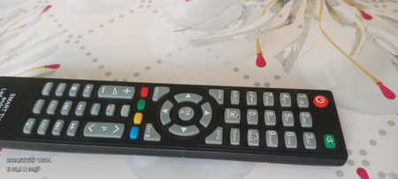 Smart televizor pulti