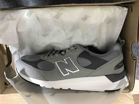 New Balance  Мужская серая спортивная обувь