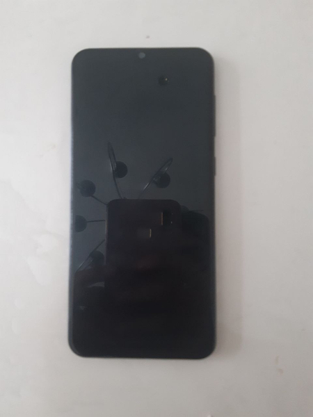 Samsung Galaxy A30