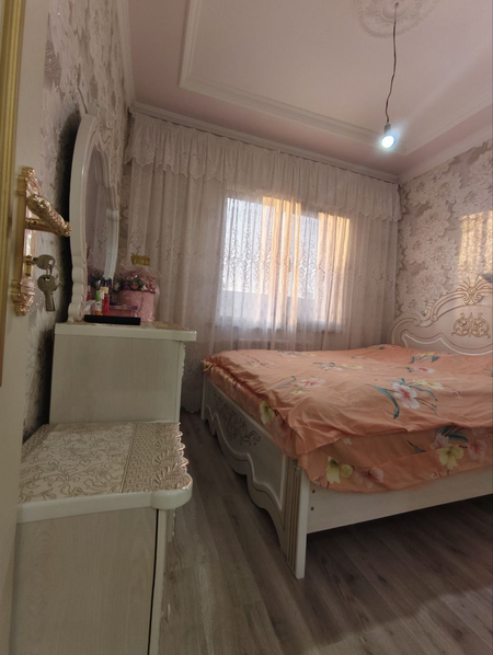Срочно продаю 3 комнотная квартира Сергелинский район 4 квартал