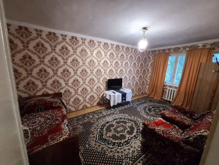 Продам квартиру , Чиланзар 2 квартал ( Ориентир Аллея Гагарина ) 1/3/4
