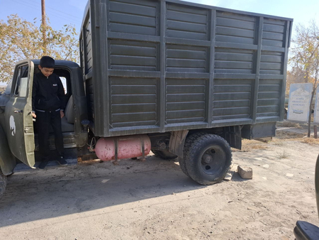 Газ 53 1989 йил урганчда сотилади