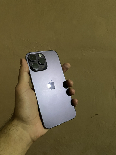 Iphone 14 pro max     .