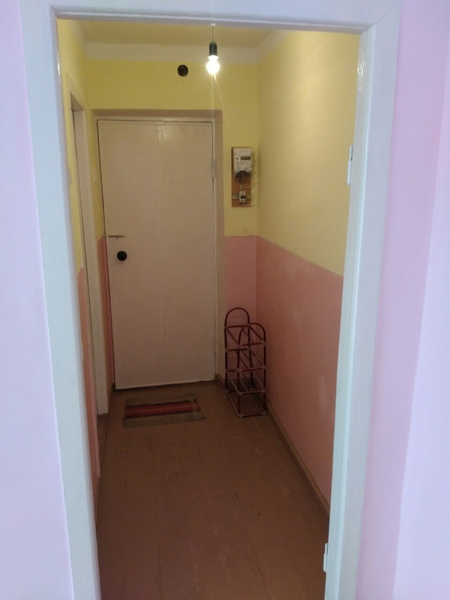 2 xonali uy srochna sotiladi.