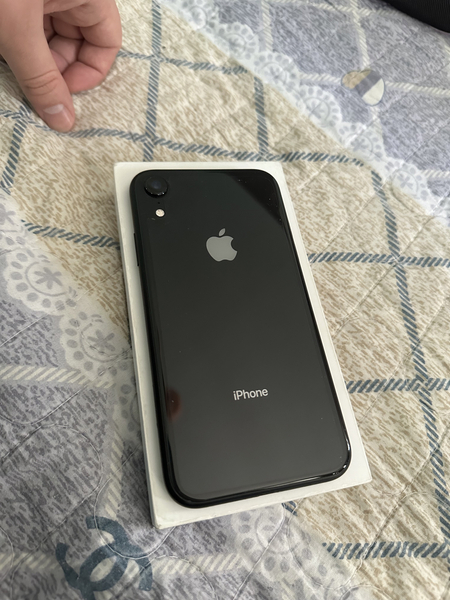 iPhone XR состояние идеальное