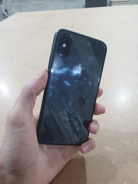 Iphone x,c 256 pamit