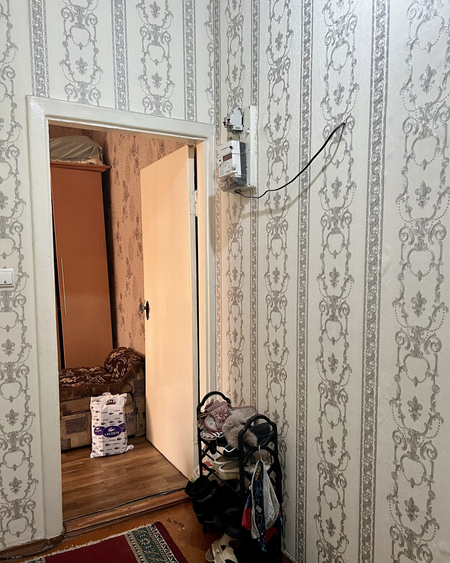 СРОЧНО продам СВОЮ кв 2/4/4 Учтепа 24-й кв, 53 (кафе Гиждуван)