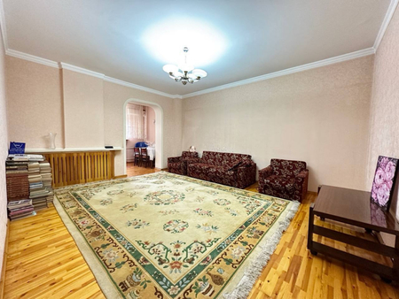 Продается квартира ул. Бабура 3/2/5 БАНКОВСКИЙ ДОМ