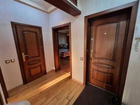 Аренда квартиры в Центре на Ойбеке ID:DM53
