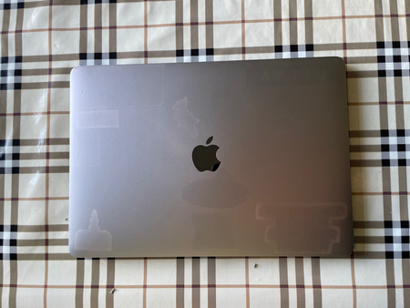 MacBook Pro 2020 - Поврежденный экран