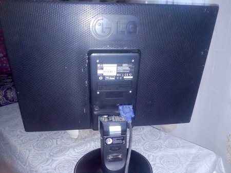 LG
Модель
19EN33SW-B