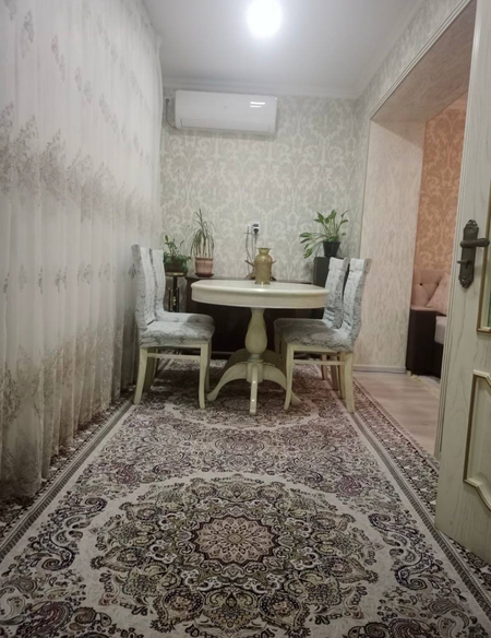 Мирзо Улугбекский р-он Генерал петрова. 5/4/4  100м²