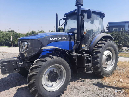 traktor Lovol 1304 ТРАКТОР