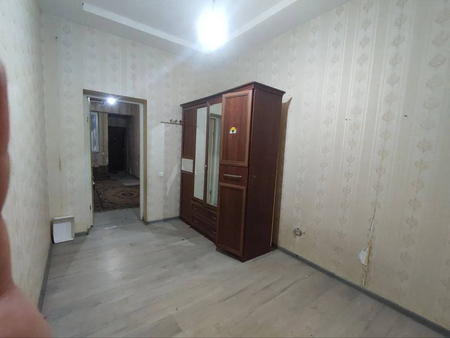 Сдается 3 комнатная квартира на массиве Карасу 6. 350 у.е.