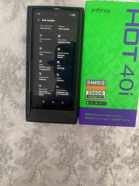 Telefon sotiladi 16/256 yangi