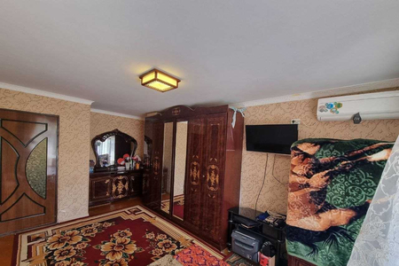 №3102. Продается 2х-комнатная квартира.