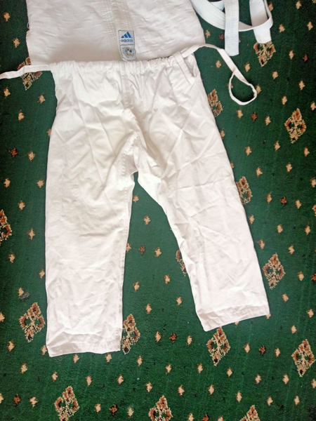 Kimano sotiladi yangi