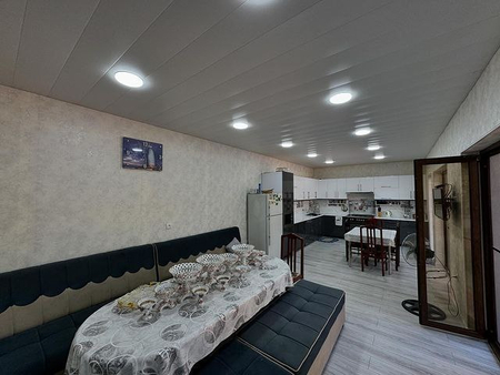 Hovli sotiladi Orikzor mahhalla nurafshon kochasi Orikzor Jome masjid