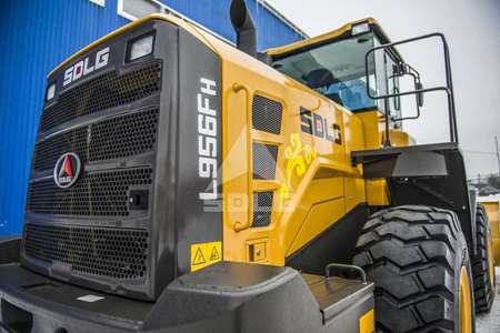 Фронтальный Погрузчик LG956FH  объём ковша 3,2