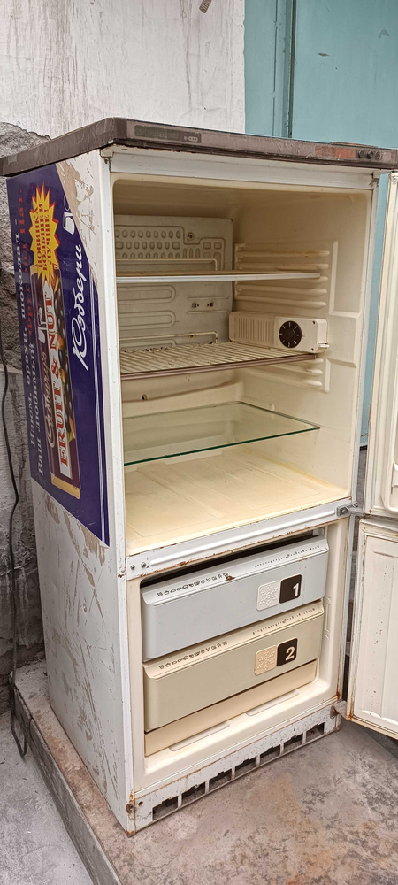 Двухкомпрессорный KARSTADT KG3260 (Германия)