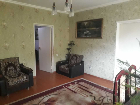 Продается 6 комн дом участок 10 сот.Все условия в доме.На Ташморе