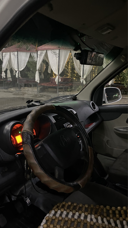 Motor hodovoy ishi yoq 4yangi balon audiosistema bor bir qol haydalgan