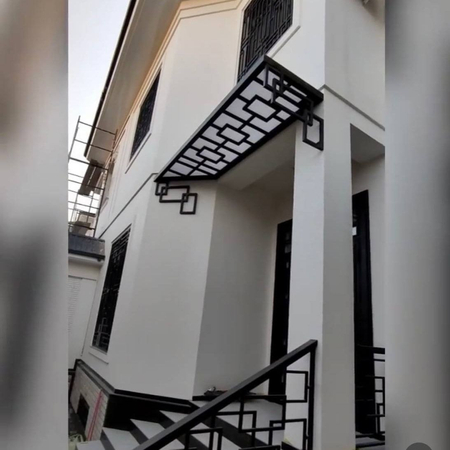Darvoza va reshotka perila xizmatlari