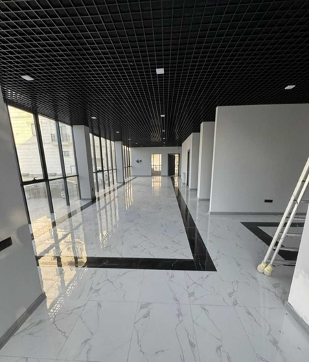 Сдается просторное офисное помещение 1080 м² Алмазар (J2624)