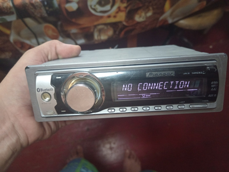 Продам магнитолу пионер0