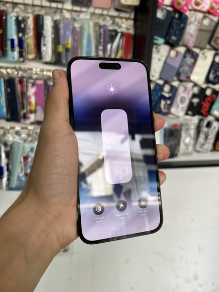 iPhone 14 pro max Simkartali