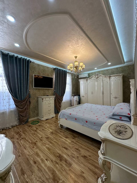 УчТепа Новостройка 4/2/3 Дуплекс квартира 265.кв хама нарсалри блан