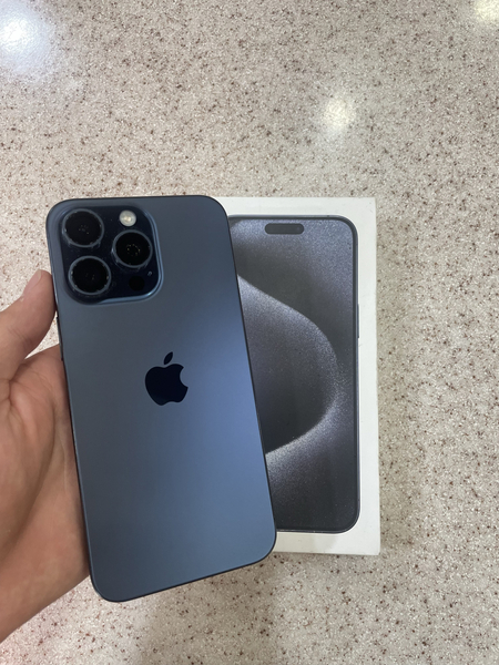 iPhone 15 Pro Max Blue 256 gb